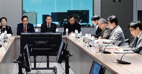 의협 “이달 11일부터 총파업 찬반 투표”···투쟁위원장 최대집