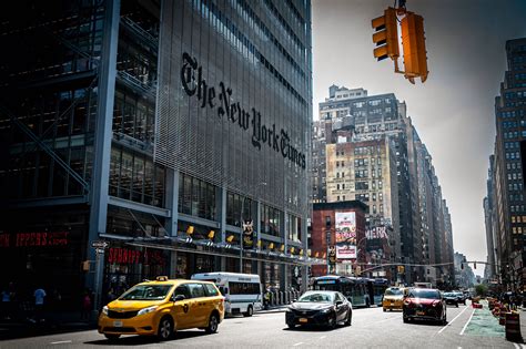 Strijd Om Auteursrechten New York Times Klaagt Openai En Microsoft Aan