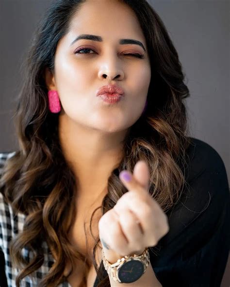 Anasuya క్లోజప్ అందాలతో మైమరిపిస్తున్న అనసూయ Anasuya Bharadwaj