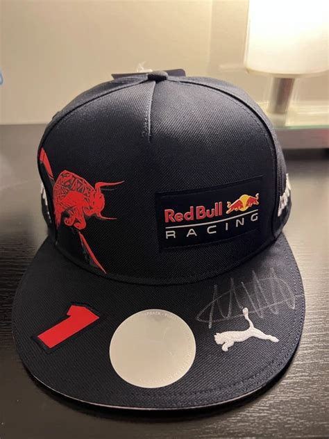 Max Verstappen Signed Red Bull F1 Cap 2022 £12000 Picclick Uk
