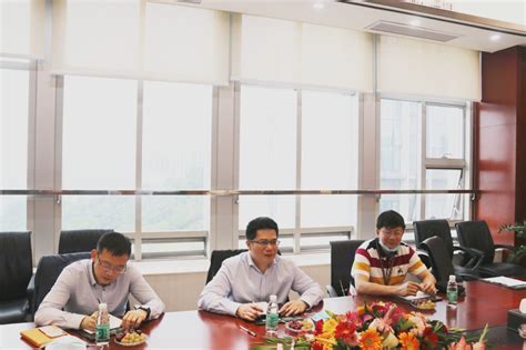越秀集团总经理林珊瑚一行到影子科技考察交流