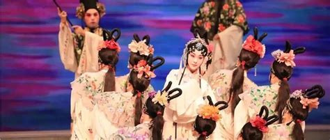情不知所起，一往而深，白先勇青春版《牡丹亭》11月精彩上演昆曲汤显祖白先生