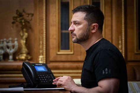 Зеленский попросил Столтенберга созвать Совет Украина — НАТО новости