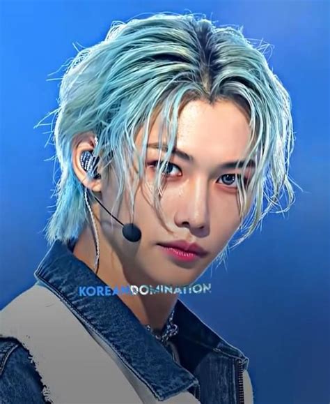 Pin Di Nini Su ⋆ೃ࿔･🐥felix♥︎ Video Uomini Coreani Celebrità