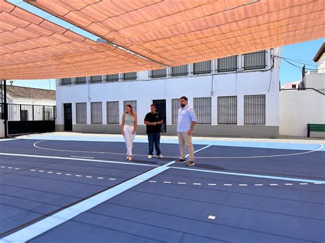 Ya están listas las pistas deportivas del CEIP Concepción Arenal
