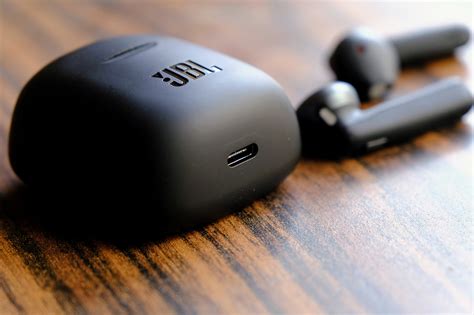JBL Tune225 TWS: In pics | HT Tech