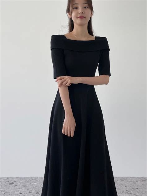 자체제작결혼식 하객룩 격식룩 브라이덜샤워드레스 셀프촬영 돌잔치 피로연 상견례 롱원피스 블랙 클루이가넷