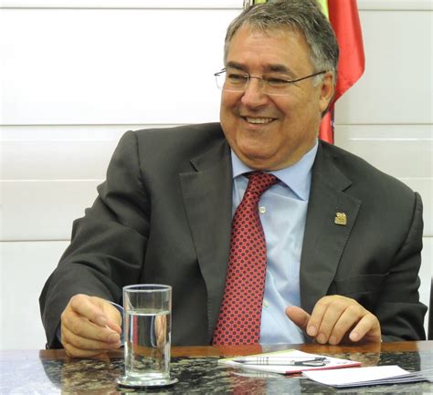 Governador E Prefeito De Biguaçu Assinam Contrato De R 5 Milhões