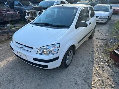 Hyundai Getz Left Guard Tb 09 02 09 05 02 03 04 05 Mmm Auto Centre