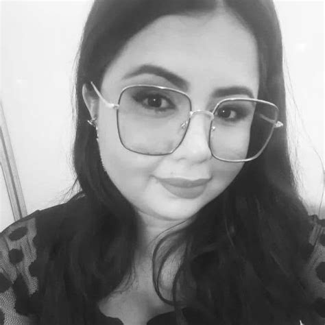 Elisandra Lima Elis Guili Threads Say More