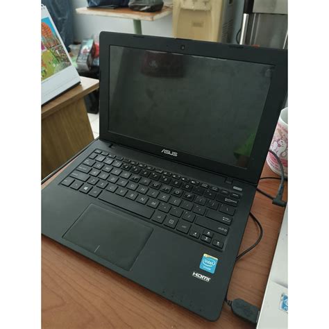 Jual Laptop Asus X200ma Intel Celeron Ram 2gb Shopee Indonesia