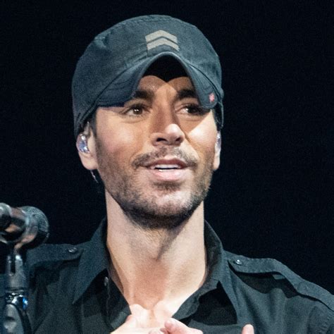 Enrique Iglesias And His Wife 2022