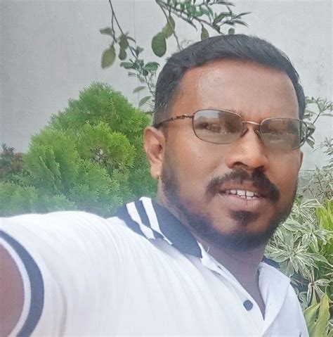 අයුලි දෙරණ මාධ්‍ය ජාලයේ අයිති කෙනා මොකද මේ ආප්ප කකා කහට බිබී