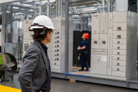 Vertiv Stock On Track For New High After Upbeat Investor Day