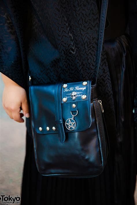 Harajuku Girls In All Black Street Styles W Sex Pot Revenge Drug