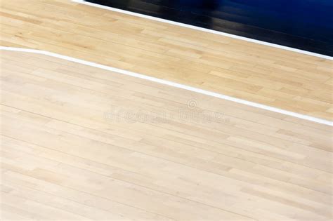 Wooden Floor Volleyball Basketball Badminton Futsal Handball Court