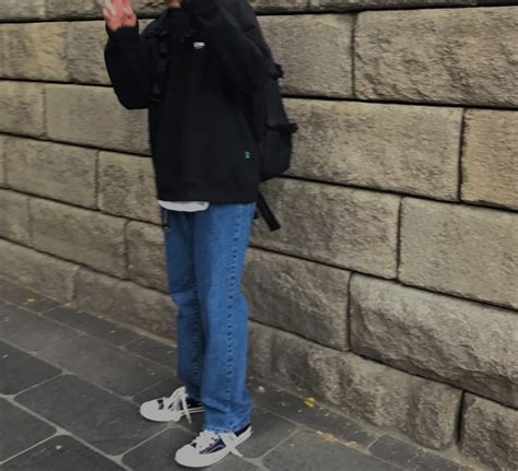 4년전에 입었던 옷들 보는데 패션 에펨코리아