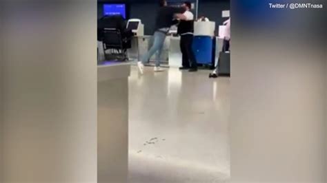 La Brutal Pelea A Golpes Entre Un Jugador De La Nfl Y Un Empleado De