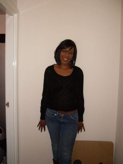 Bored Wives In London Contact Phebe In London Lonely Wives Looking For Me