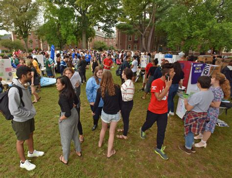 Student Clubs And Organizations Wheaton College Massachusetts