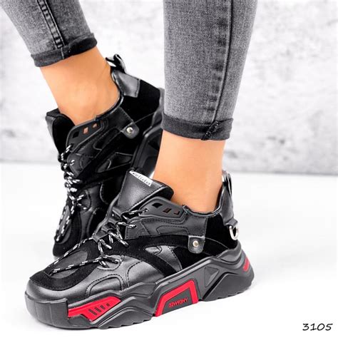 Кросівки — ціна 670 грн у каталозі Кросівки Купити жіночі речі за доступною ціною на Шафі