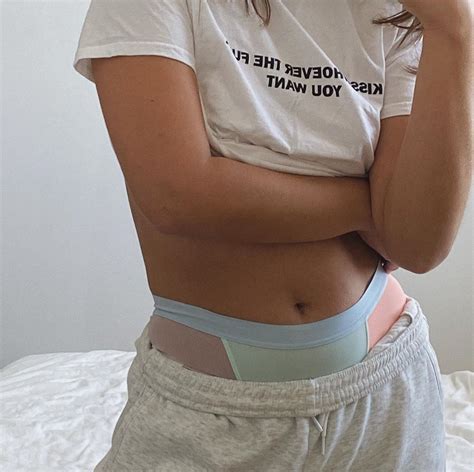 The Provocative Way Celebs Are Wearing Their Sweatpants Who What Wear