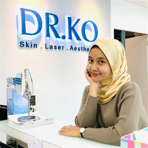 Pin By Entertainment Road To 20k Fol On Rienaamirah In 2022 Laser