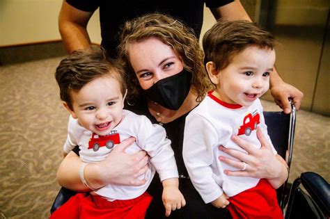 Couple Welcomes 2 Sets Of Rare Twins 14 Months Apart Abc News