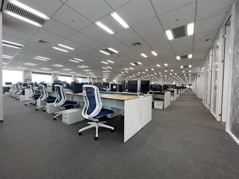 船橋㈱csオフィス移転作業ならお任せください！ 運送や内装に関する現場ブログも公開しております
