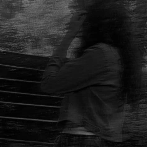 Manya Manya Mohanan On Threads