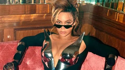 ACERVO on Twitter RT AcervoCharts VEM AÍ Esse ano o GRAMMYs vai