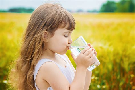 Quanta Acqua Deve Bere Un Bambino A Good Magazine