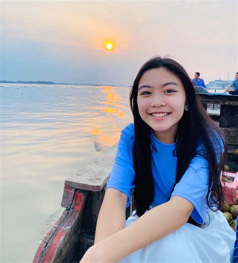 Ch N Dung Con G I Xinh Nh Hoa H U C A Mc Quy N Linh Bloganchoi