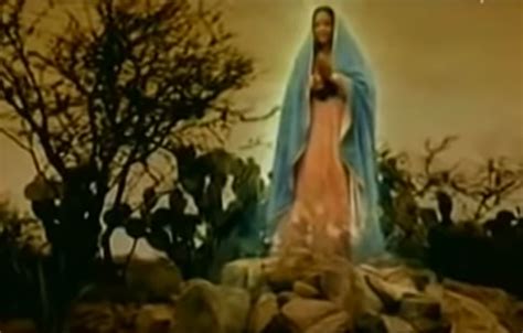 W Ten Dzie Matka Bo A Ukaza A Si Dwa Razy To By Wyj Tkowy Dzie Zycie