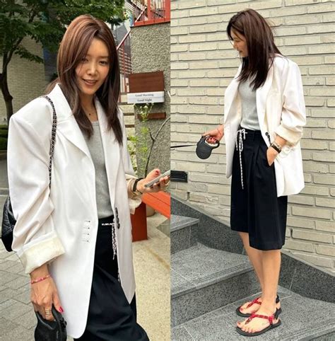 패션엔 채정안 반려견 산책에도 재킷 스타일링 여왕의 멋스러운 캐주얼 슈트 산책룩