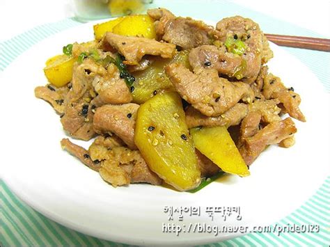 돼지고기 감자조림