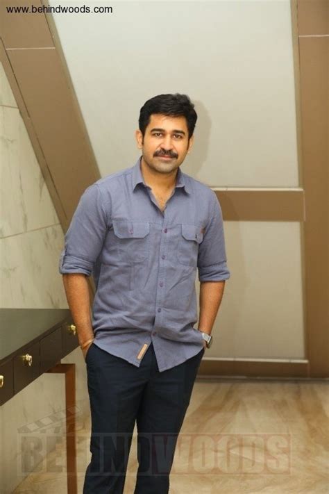 Actor Sathish Sindhu Wedding Photos Event Gallery Actor Sathish