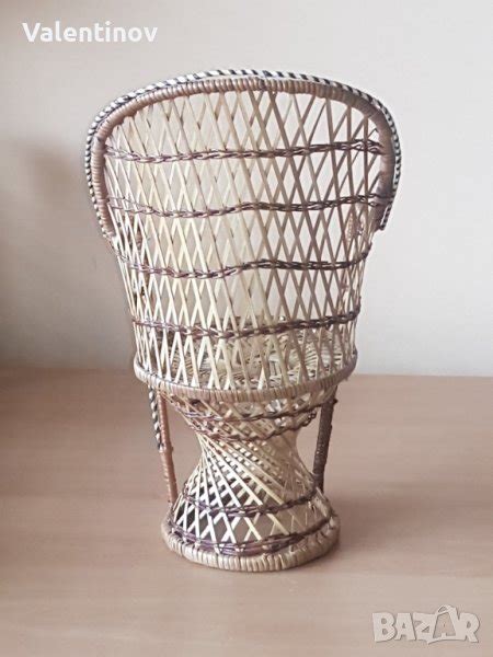 Плетен стол за кукли в Кукли в гр София Id38939236 — Bazar Bg