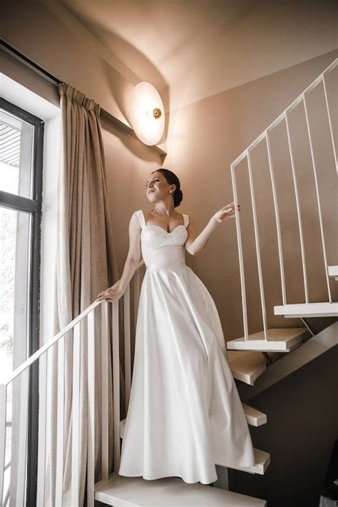 Taupe Wedding Dresses Simple White Wedding Dress Taupe Bridesmaid