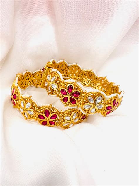 Antique Gold Bangle Indian Pakistani Jewelry High Quality Kada Patla