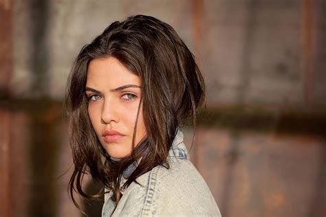 Danielle Campbell Danielle Campbell Davina Claire Danielle Campbell