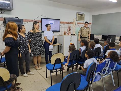 Plano De Defesa Da Ssp Garante Dia Tranquilo Em Escolas De Alagoas