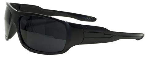 25 Best Sunglasses For Sensitive Eyes Light Sensitivity Sarah Scoop