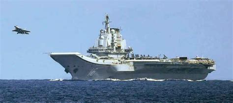 【中国海軍の空母・遼寧】初めて日本の接続水域に侵入・・・与那国島と西表島の間を航行 えび速