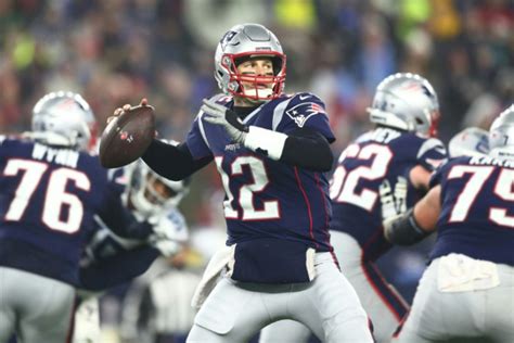 Bangkok Post Brady Led Nfl Champion Patriots Dethroned By Upstart Titans
