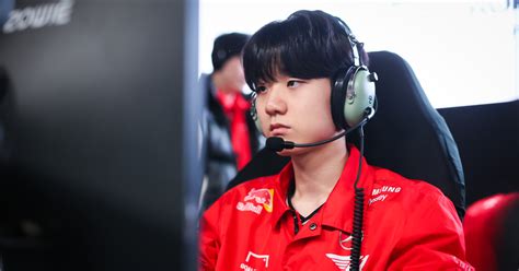 Poby To Replace Humanoid As Fnatics Midlaner Gamedaily