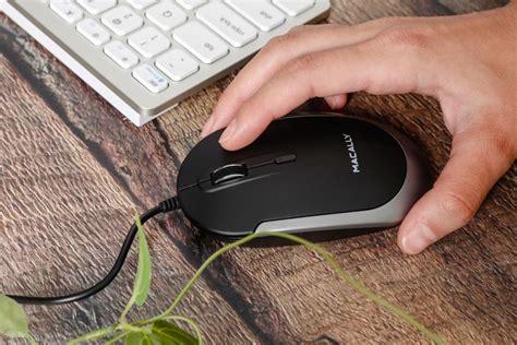 wired usb c mouse for macbook and mac silent click work in peace