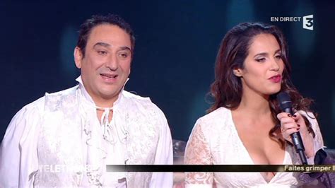 Naked Elisa Tovati In Telethon