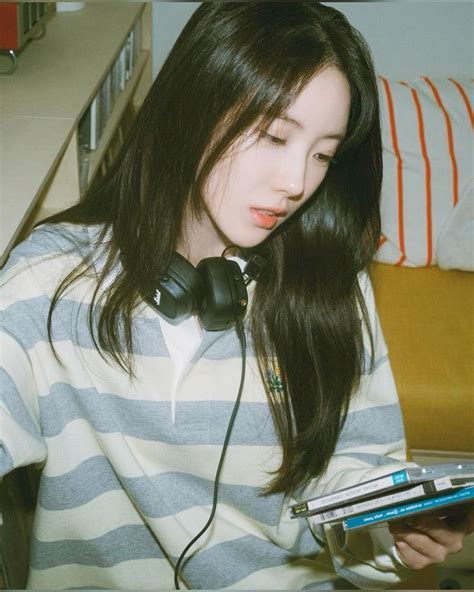 Pin By 🪸 On あなたのピン In 2024 Ulzzang Makeup Pretty Names Cosmic Girls