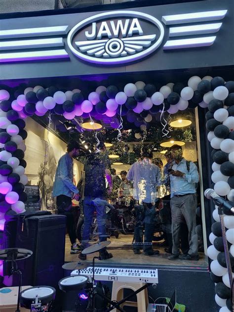 Jawa Showrooms Now Open In Mumbai Navi Mumbai And Thane Gaadikey